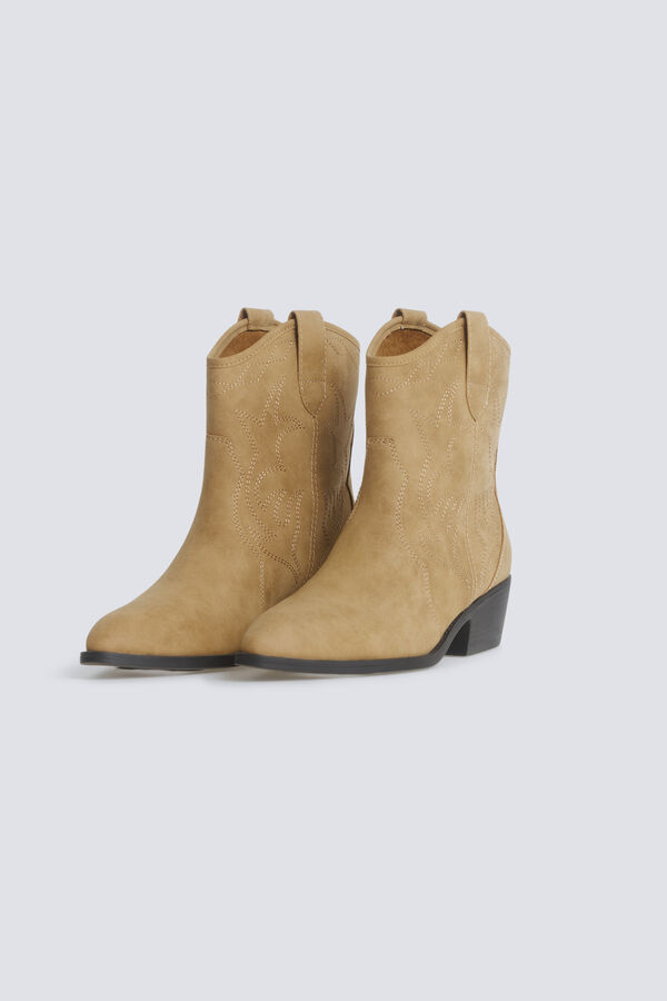 Botas cowboy efecto ante | Ofertas en botas de mujer | Fifty Outlet