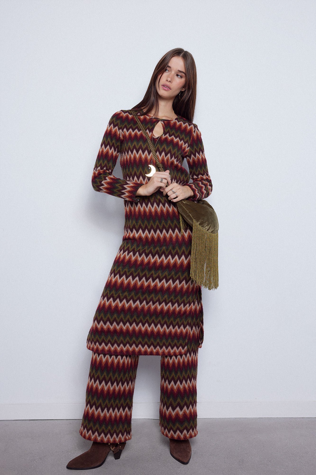 Pantalón ancho tejido zig zag | Rebajas en pantalones de mujer | Fifty ...