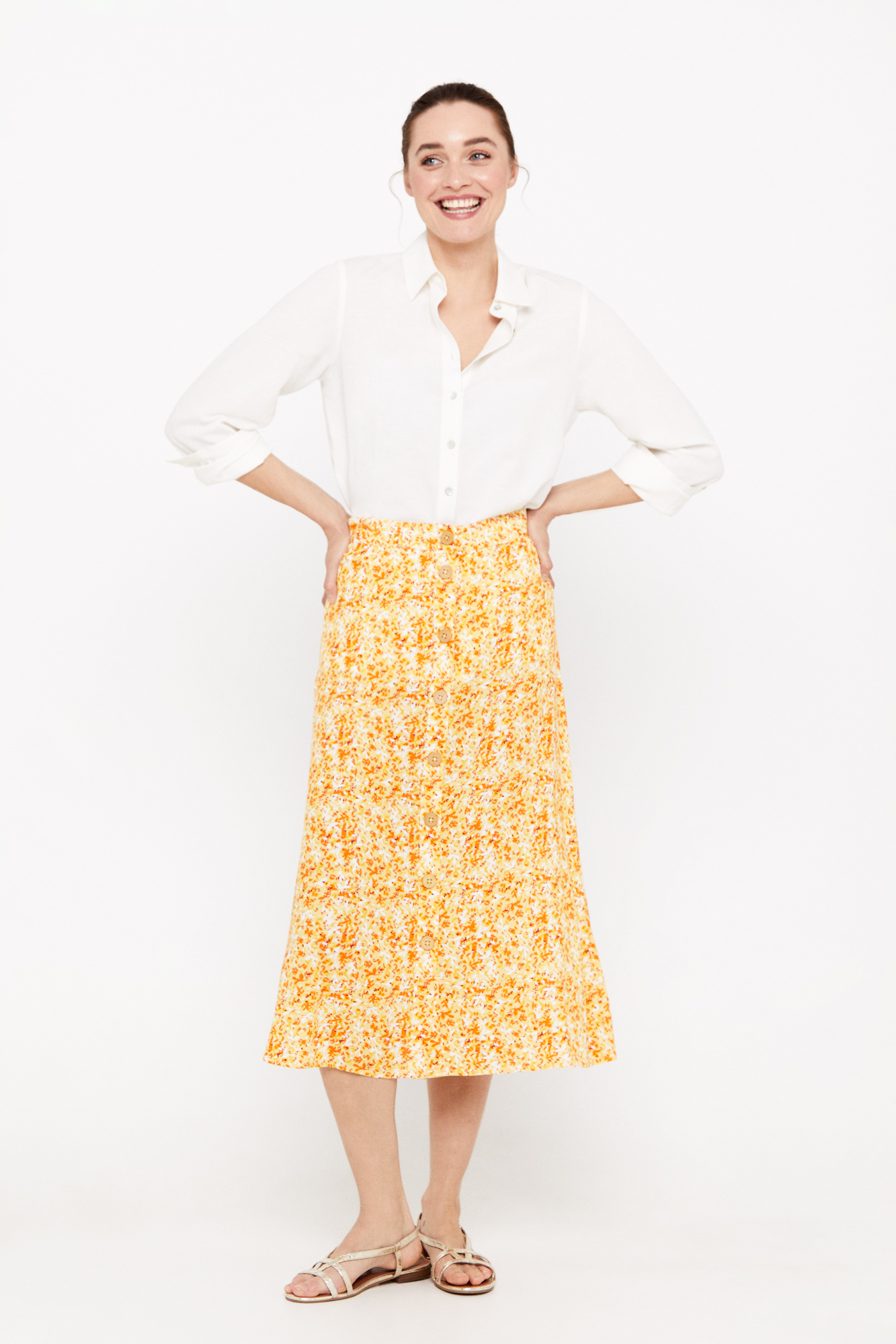 Falda midi estampada con botones centrales | Ofertas en faldas de mujer ...