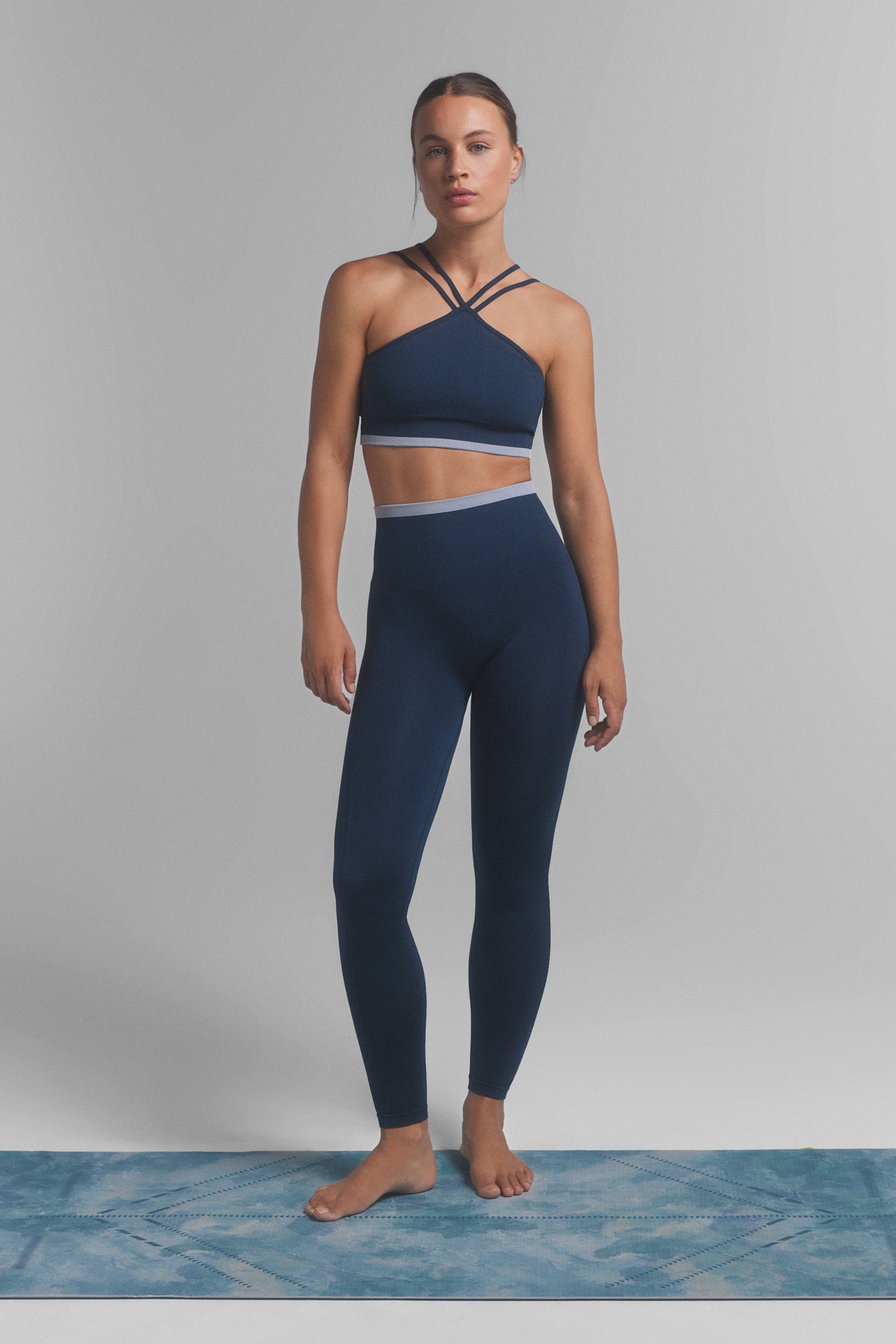 Leggings SEAMLESS COMFORT azul. Special colab @ffitcoco | Ofertas en mallas deportivas de mujer ...