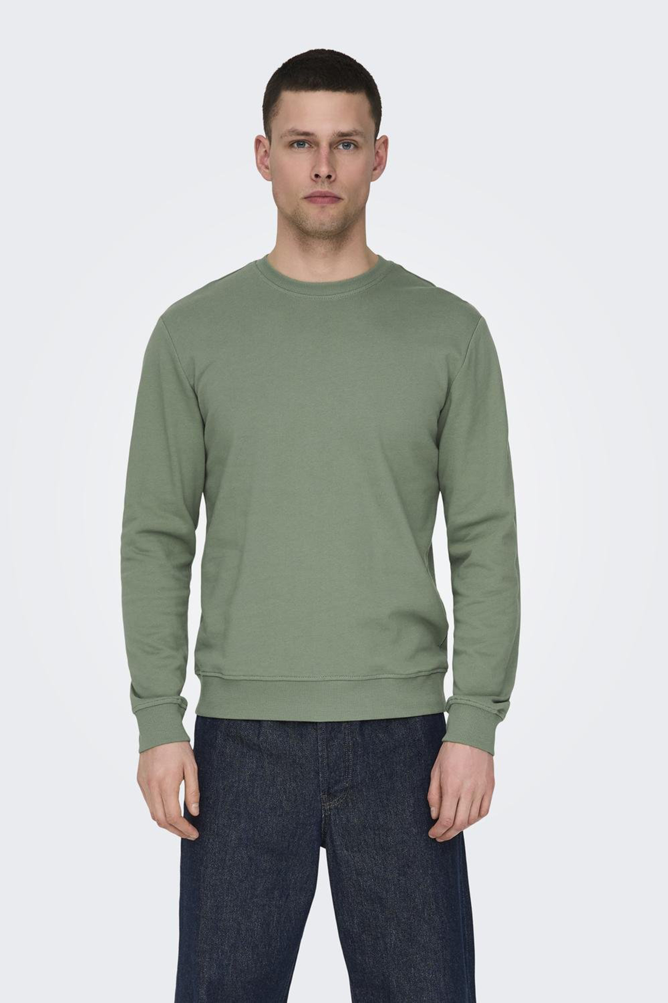 Sweatshirt básica | Ofertas em sweatshirts de homem | Fifty Factory