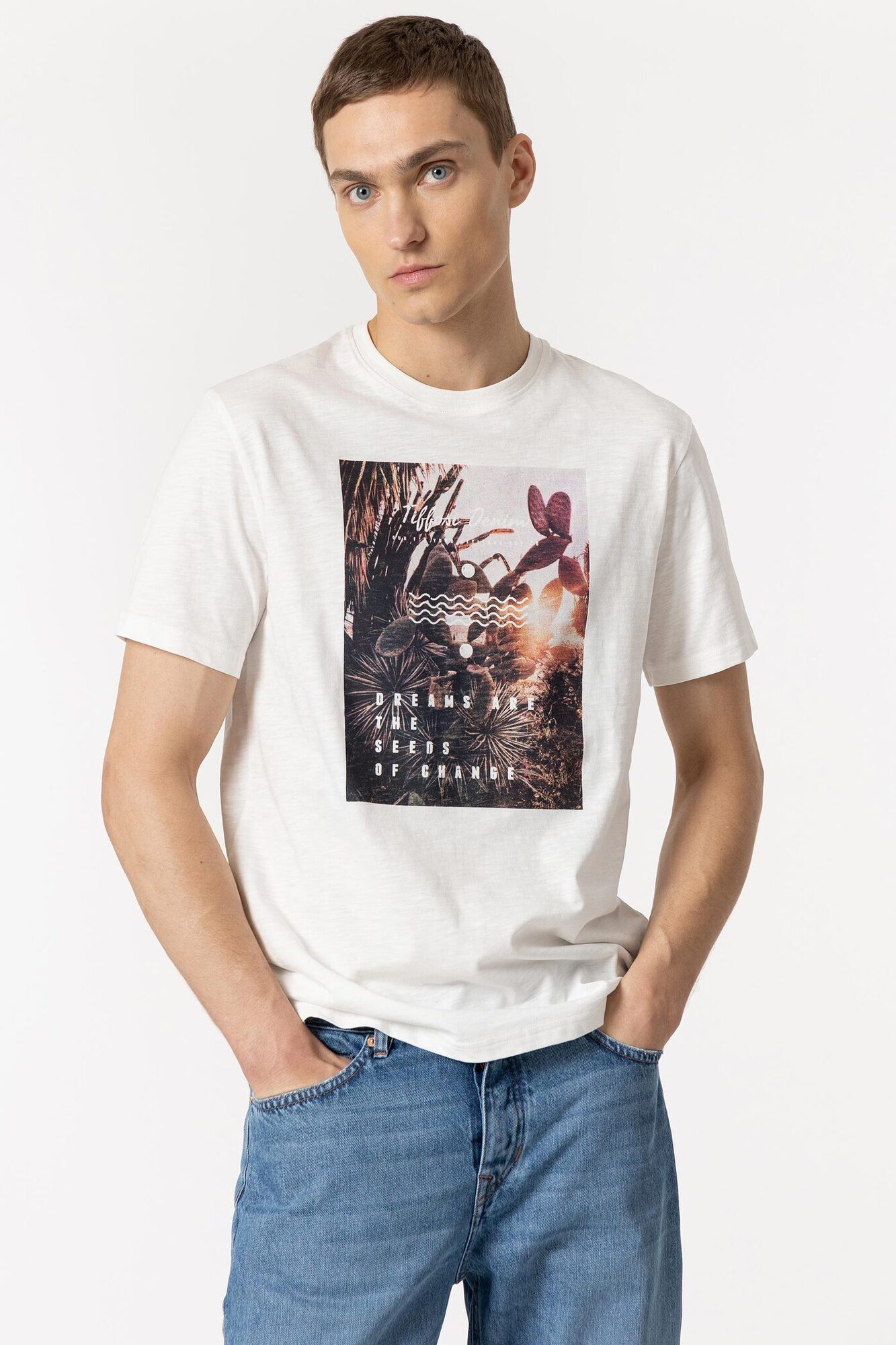 Camiseta Flamé con Estampado Frontal | Ofertas en camisetas de hombre ...