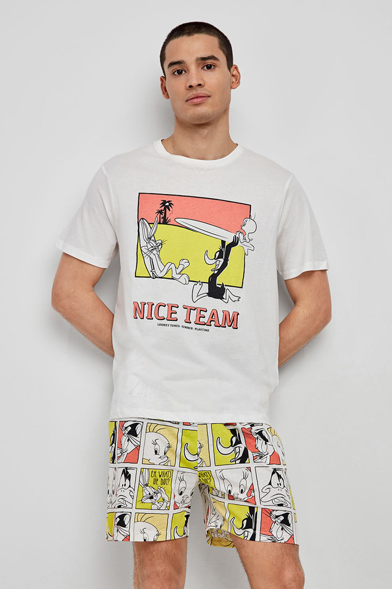 Pijama curto masculino Looney Tunes branco | Ofertas em pijamas de ...